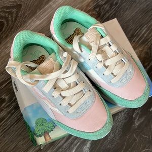 Puma | Shoes | Girls Sz 2c Puma Animal Crossing | Poshmark